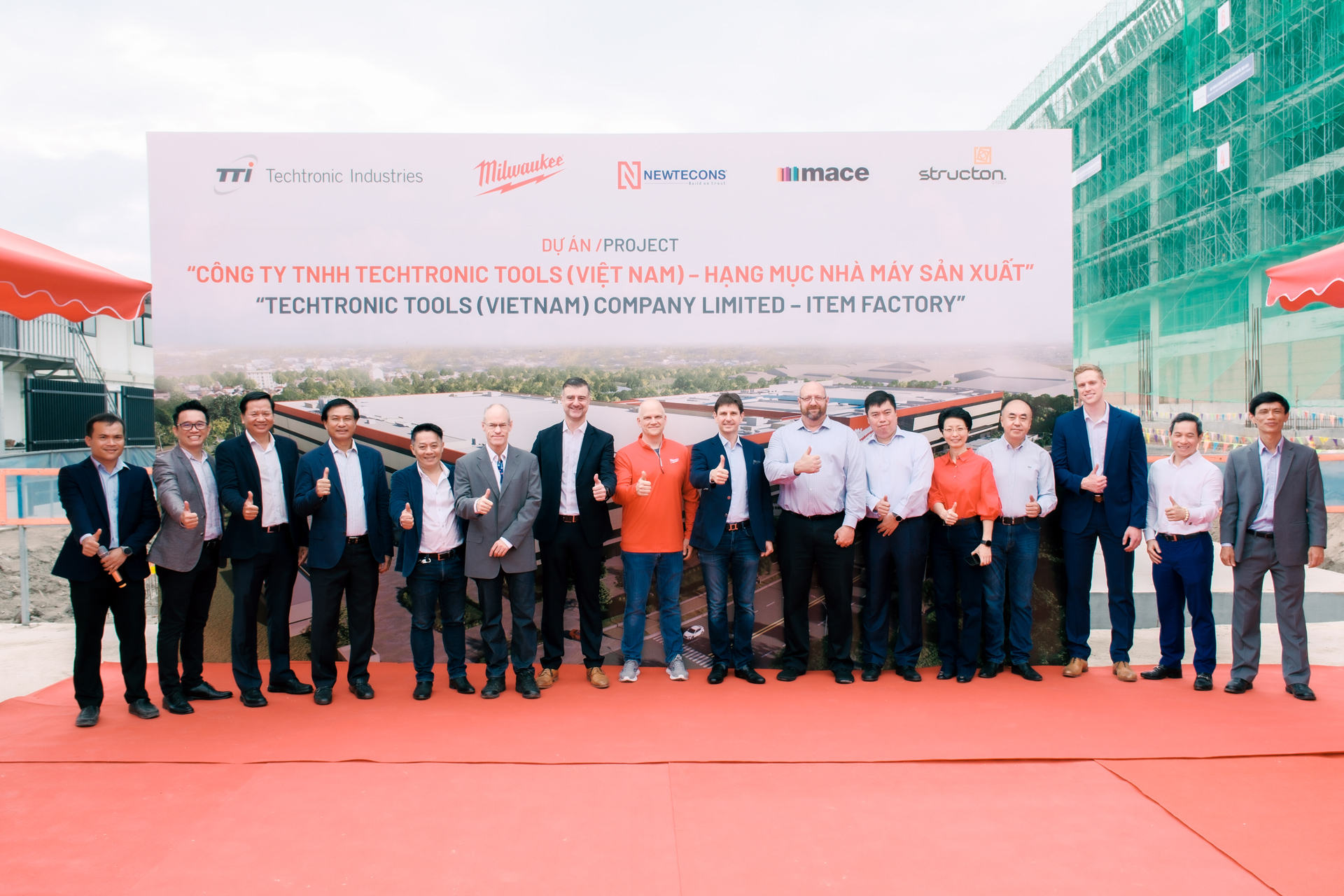 Dự án “Công ty TNHH Techtronic Tools (Việt Nam) - Hạng mục nhà máy sản xuất” chính thức cất nóc ...