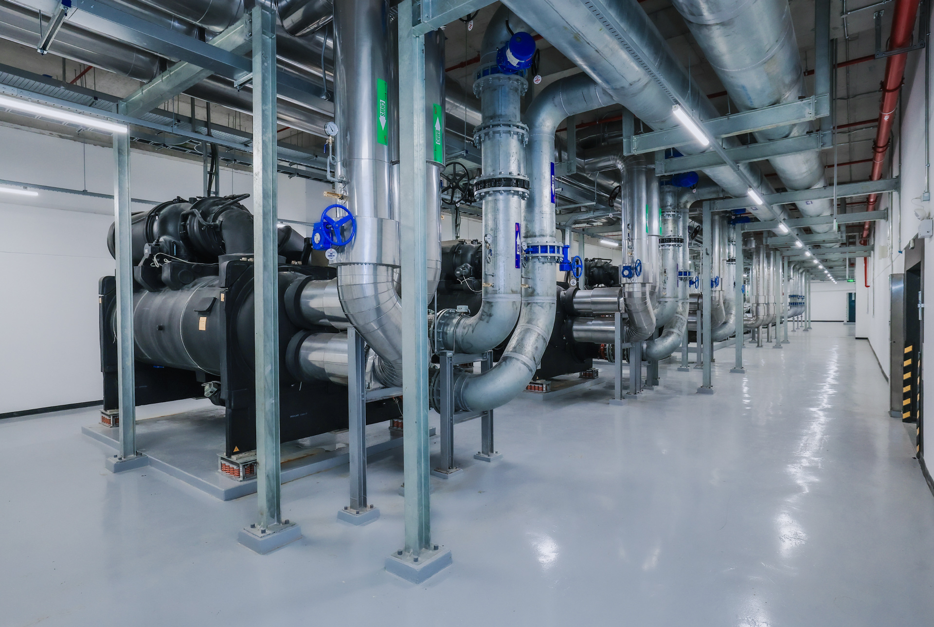 Hệ thống Chiller, “trái tim” của hệ thống HVAC, với yêu cầu kỹ thuật ...